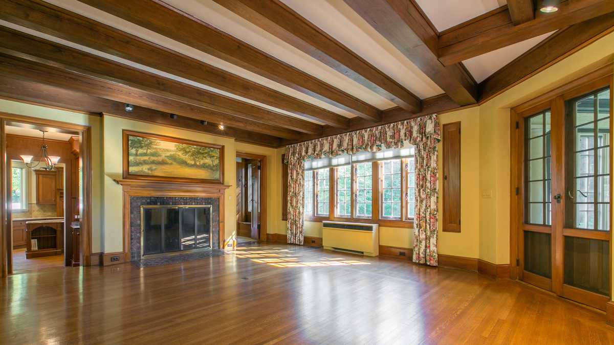 Exquisite country manor on market for $2.85M