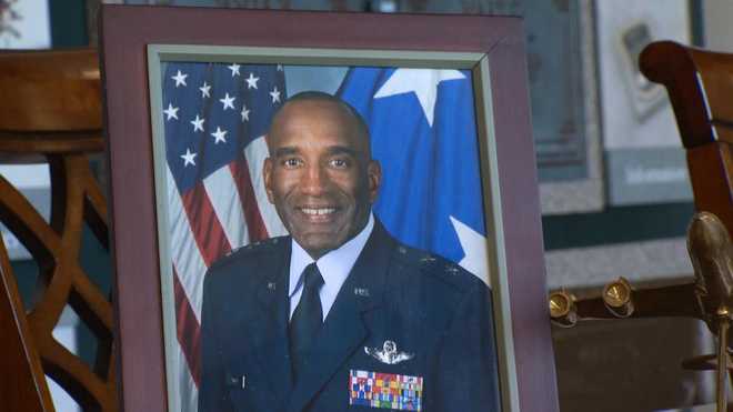 Baltimore veteran's ashes to be interred at Dulaney Valley Memorial Gardens