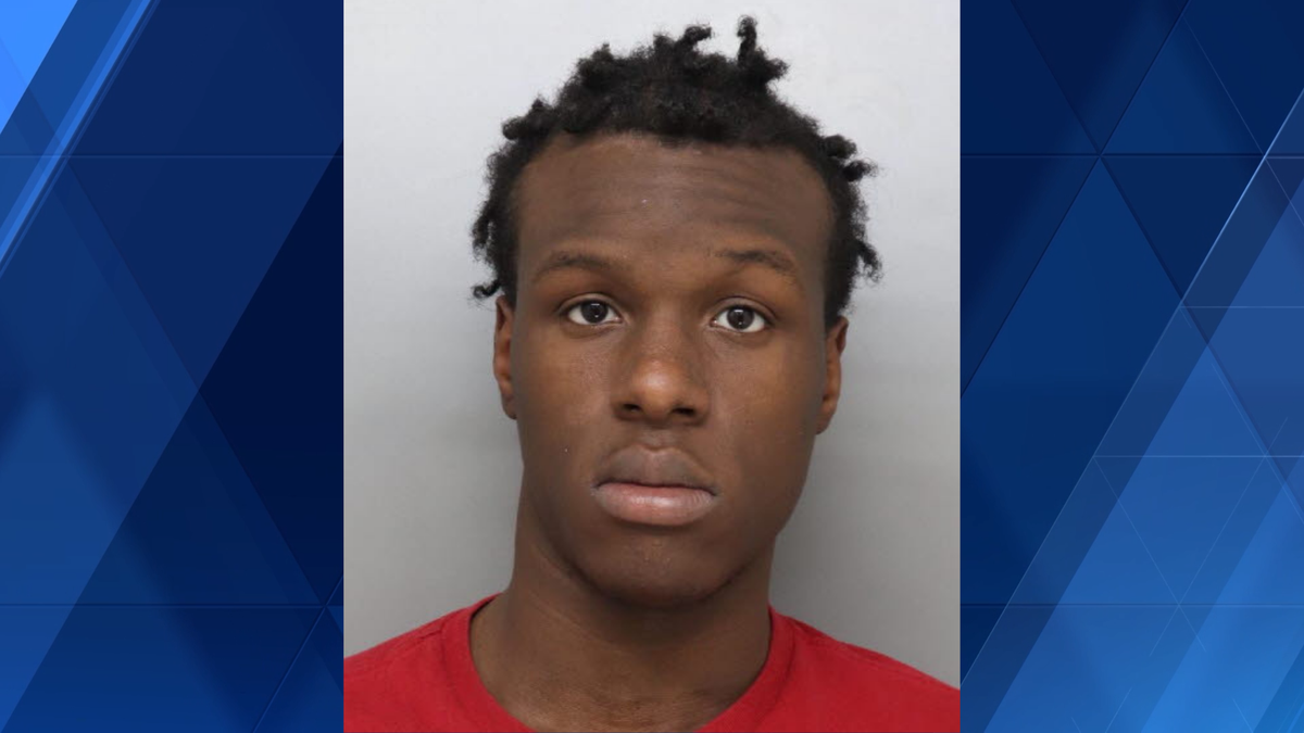 Court docs: Man arrested after White Castle drive-thru shooting Court docs: Man arrested after White Castle drive-thru shooting