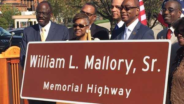 Stretch of I-75 named in honor of late Ohio lawmaker William L. Mallory Sr.