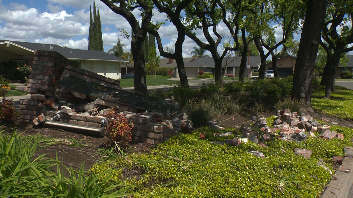 Man found dead in Stockton after being shot while driving