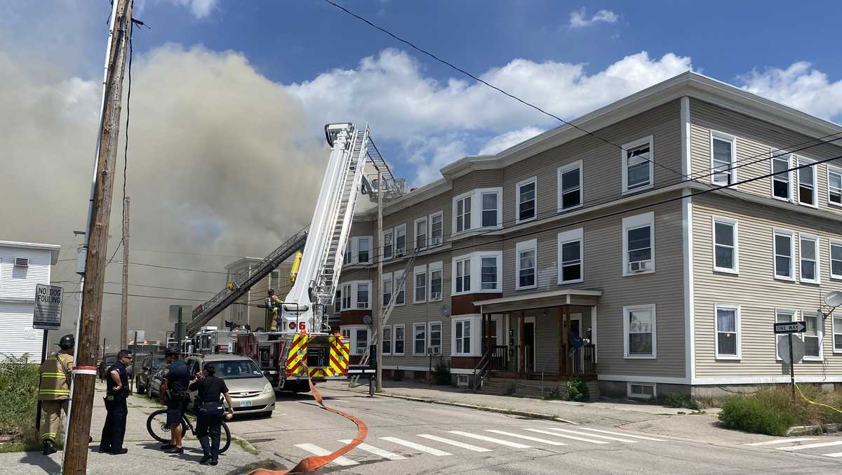 3-alarm fire burns at apartment building in Manchester NH