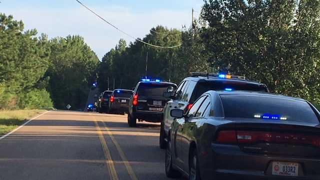 2 Arrested After Chase Could Be Tied To Carjackings Auto Burglaries