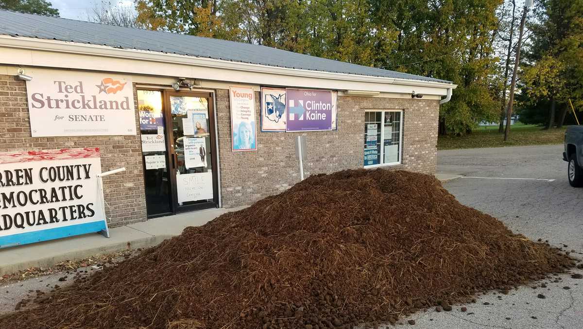 Warren Co. investigators look into Democratic party HQ manure dumping