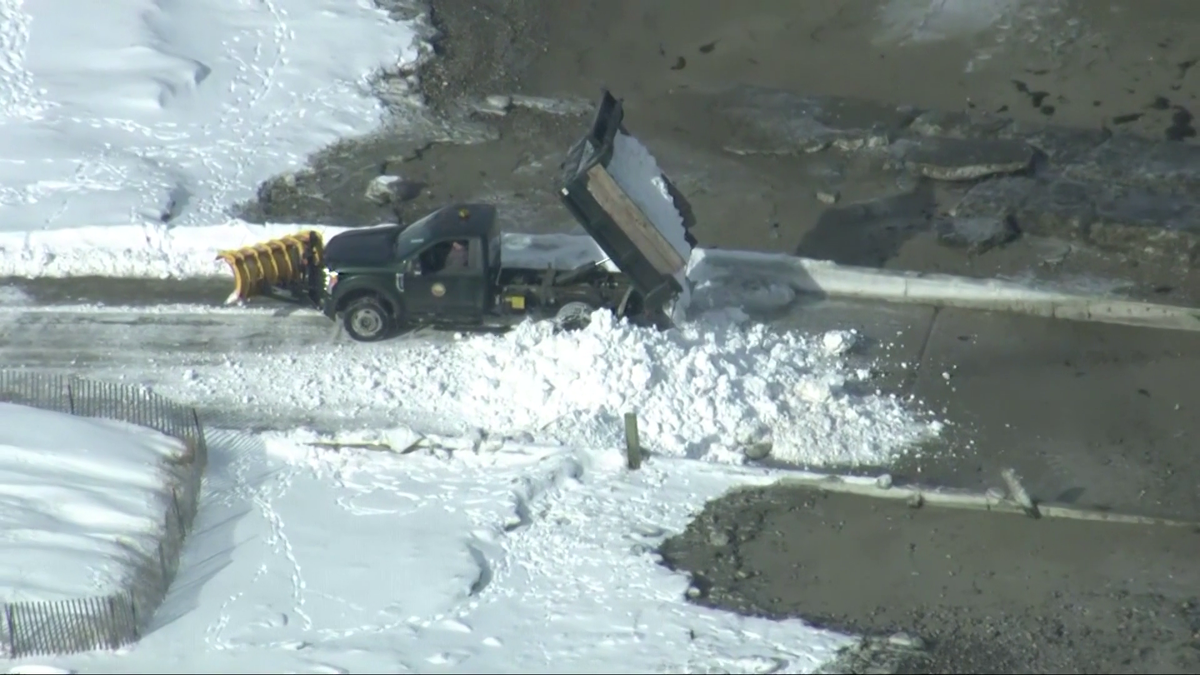 Mayor Wu defends snow removal response, declares cold emergency
