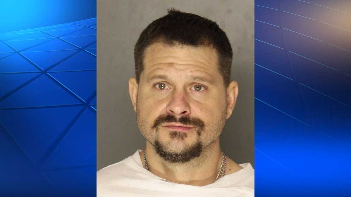 Former Pittsburgh firefighter arrested for allegedly holding woman hostage