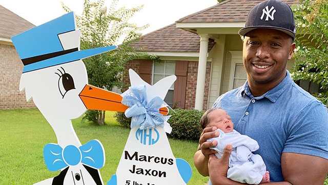 WAPT's Marcus Hunter introduces newborn son to the world