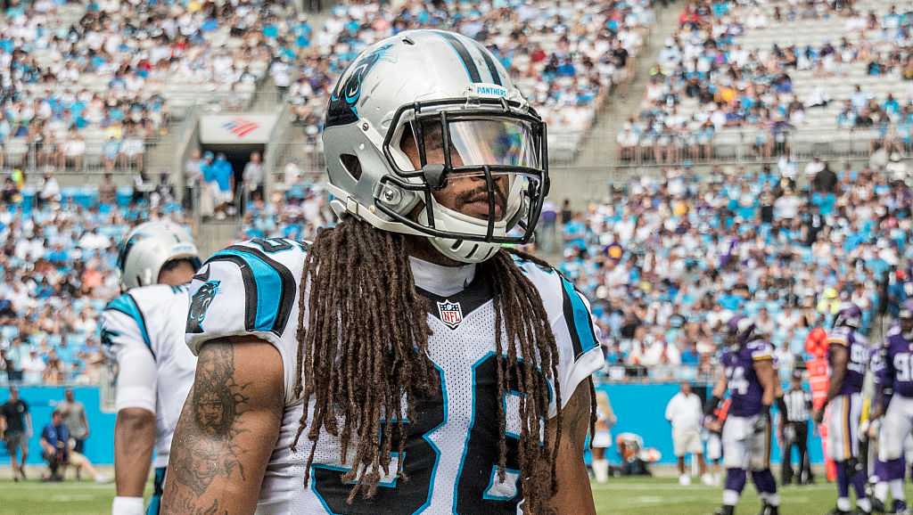 Player believes NFL team cut him in 2016 due to national anthem gesture