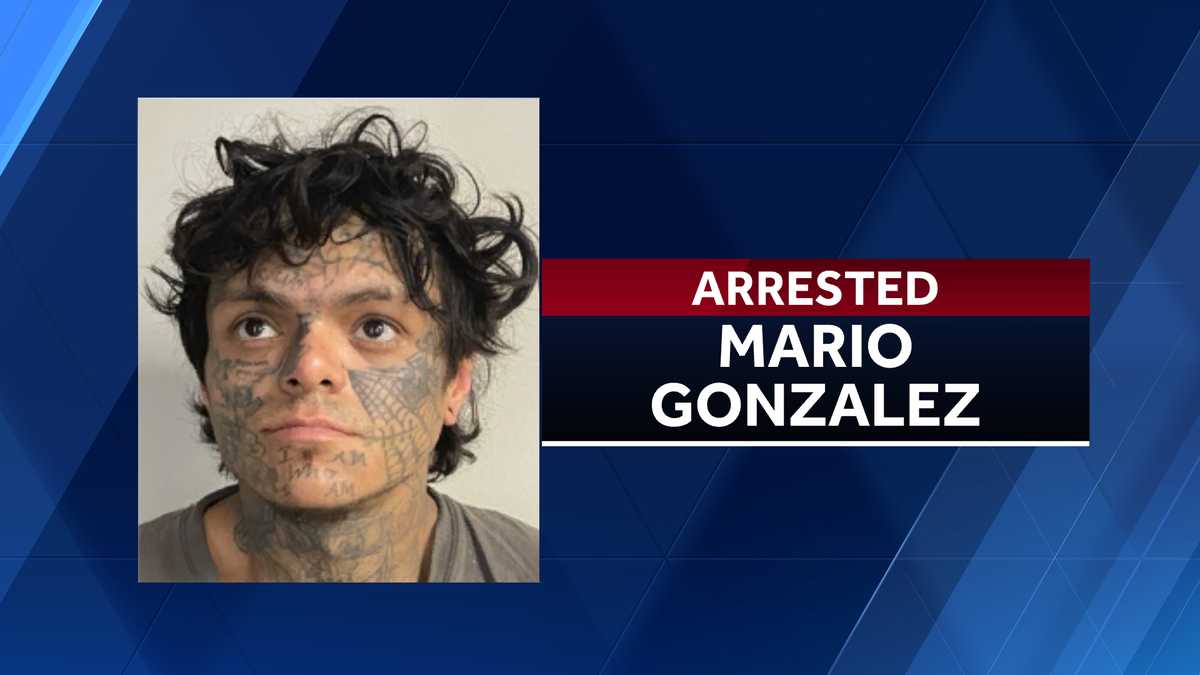 North Carolina: Armed robbery in Zaxby's parking lot