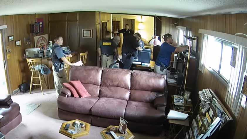 Newspaper raid: Hearing set for former Marion police chief