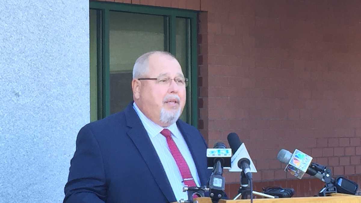 Former sheriff joins crowded Democratic field for governor