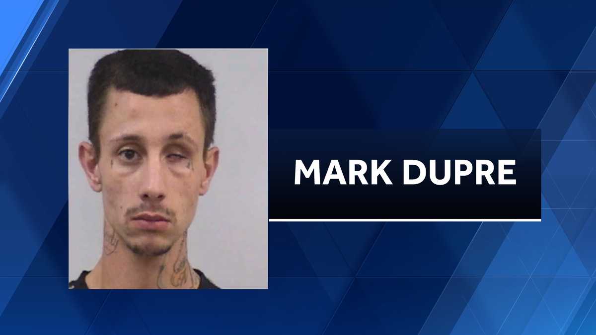 Iowa man arrested in relation to deadly stabbing in April