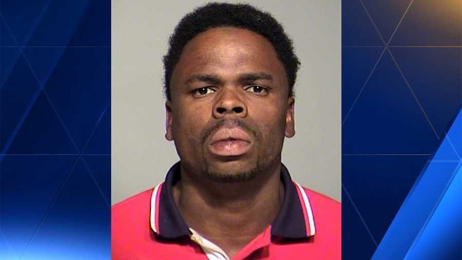 Milwaukee man hides after crash, freezes to death Milwaukee man hides after crash, freezes to death