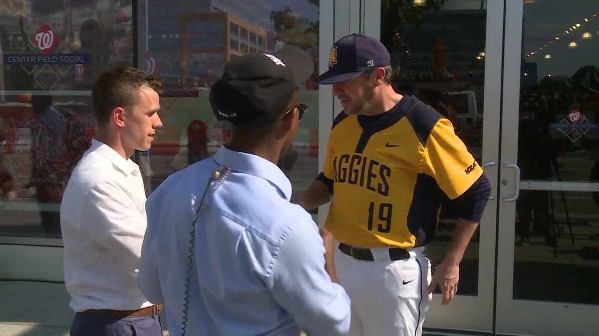 Rep. Mark Walker sports NC A&T Aggies jersey for Congressional Baseball ...