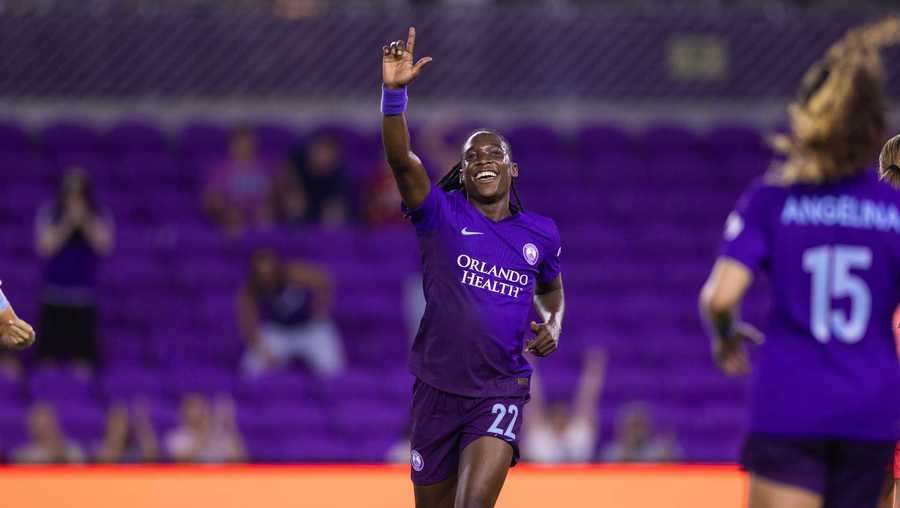 Barbra Banda leads Orlando Pride past North Carolina Courage to remain ...