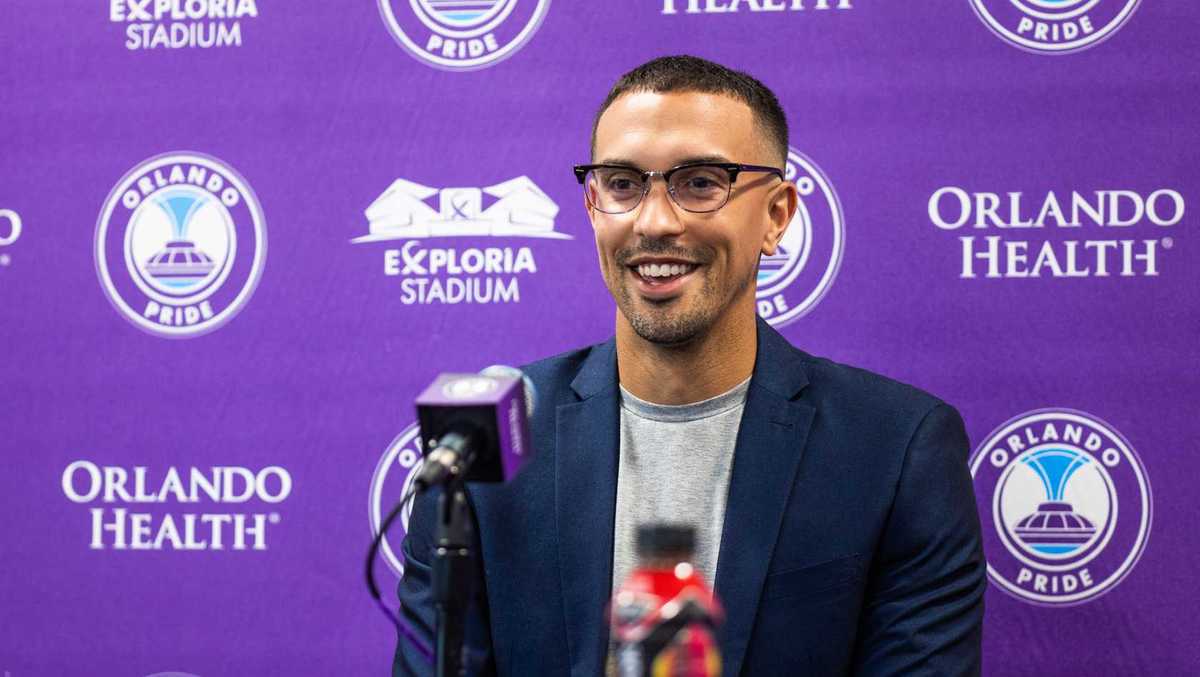 Orlando Pride coach Seb Hines signs new contract with club