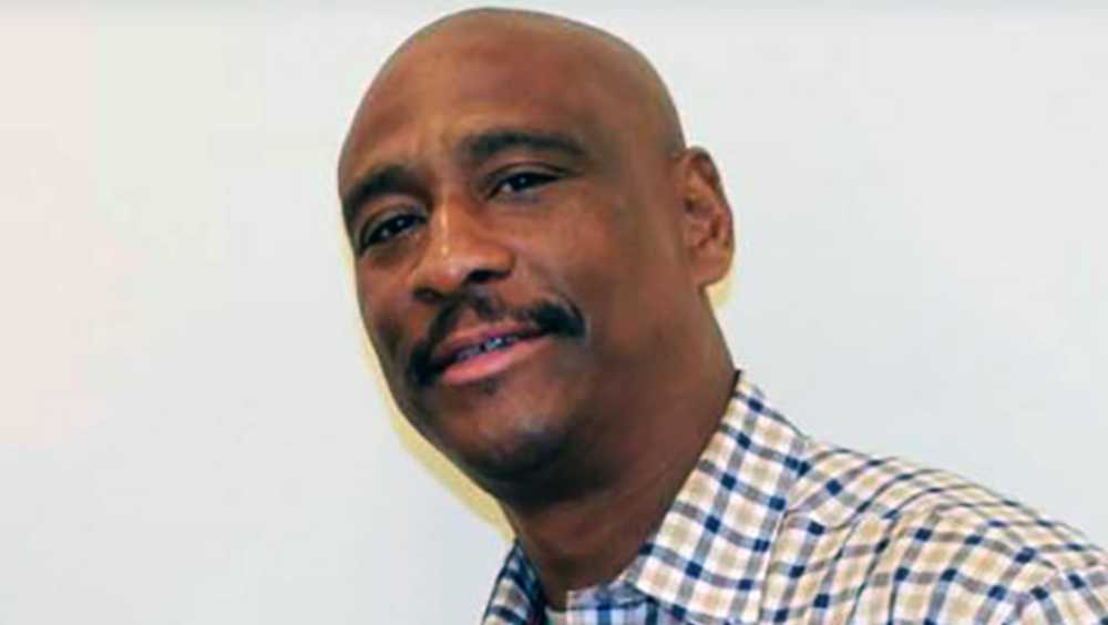 Lawsuit claims sheriff fired employees for being white