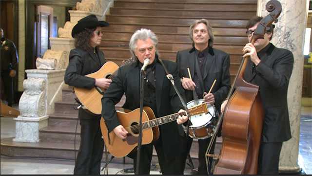 Country music legend, Mississippi native Marty Stuart unveils plans