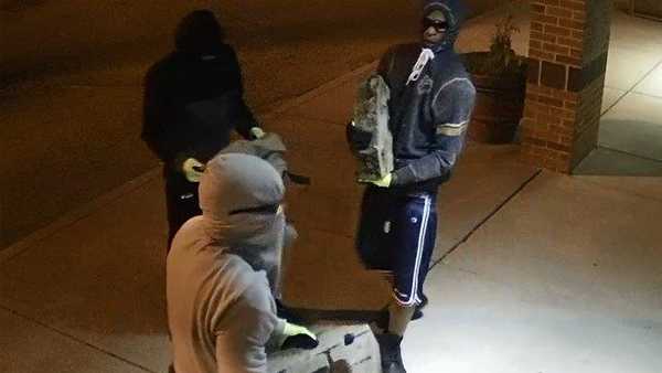 Officer-owned Mason gun store burglarized for second time this year