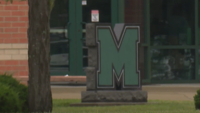 'Feels unimaginable': Mason school community mourning deaths of 2 ...