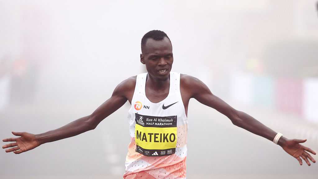 129th Boston Marathon: Men's open field challengers