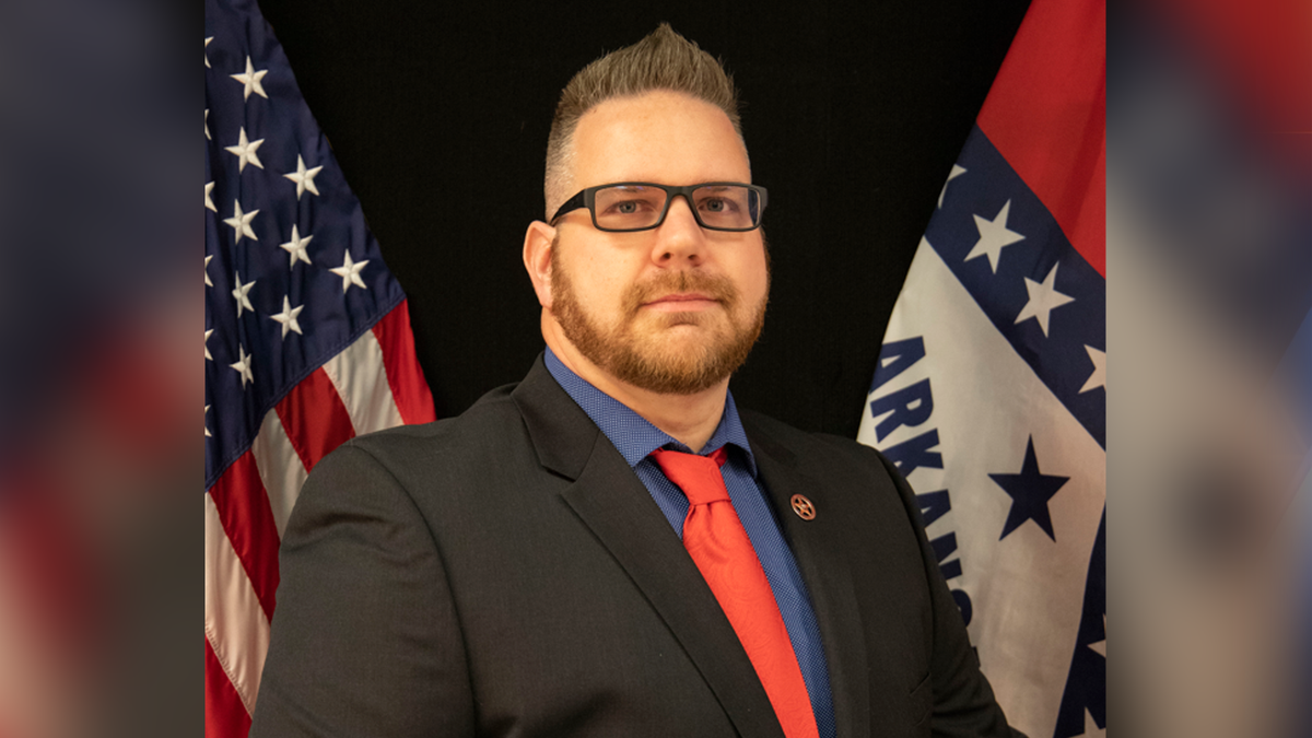 Benton County deputy arrested on sexual assault charge
