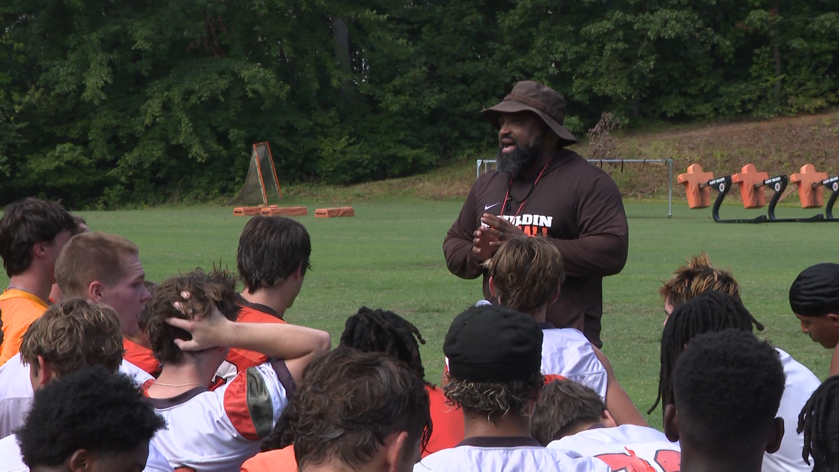 2025 Pigskin Preview: Mauldin Mavericks