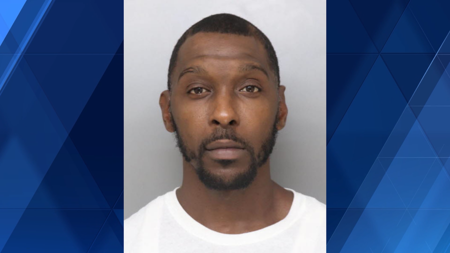 Court docs: Man facing charges after hitting pregnant girlfriend in ...