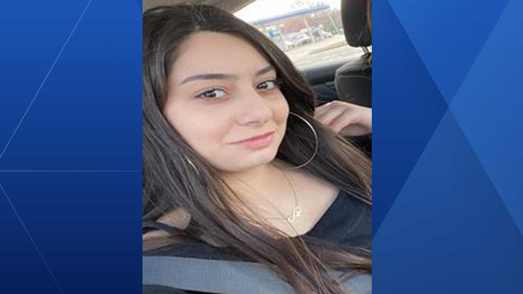 Police searching for teenager missing from Glen Burnie