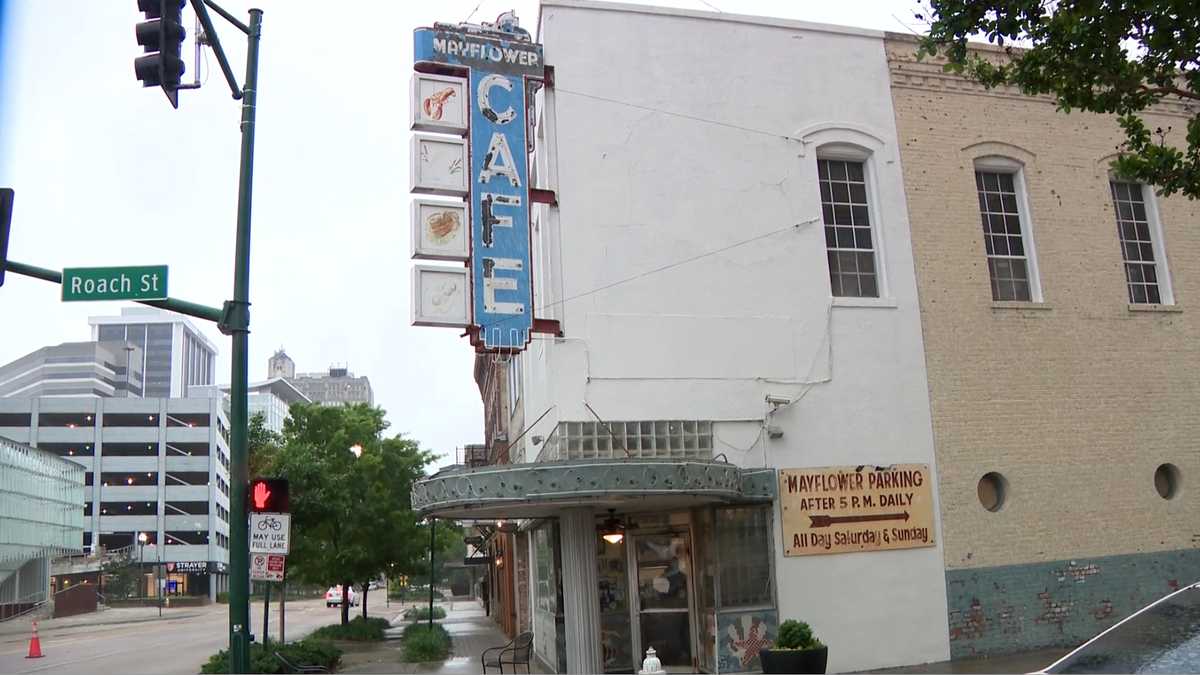 After 34 years at the helm, owner of Mayflower Café sets sights on new ...