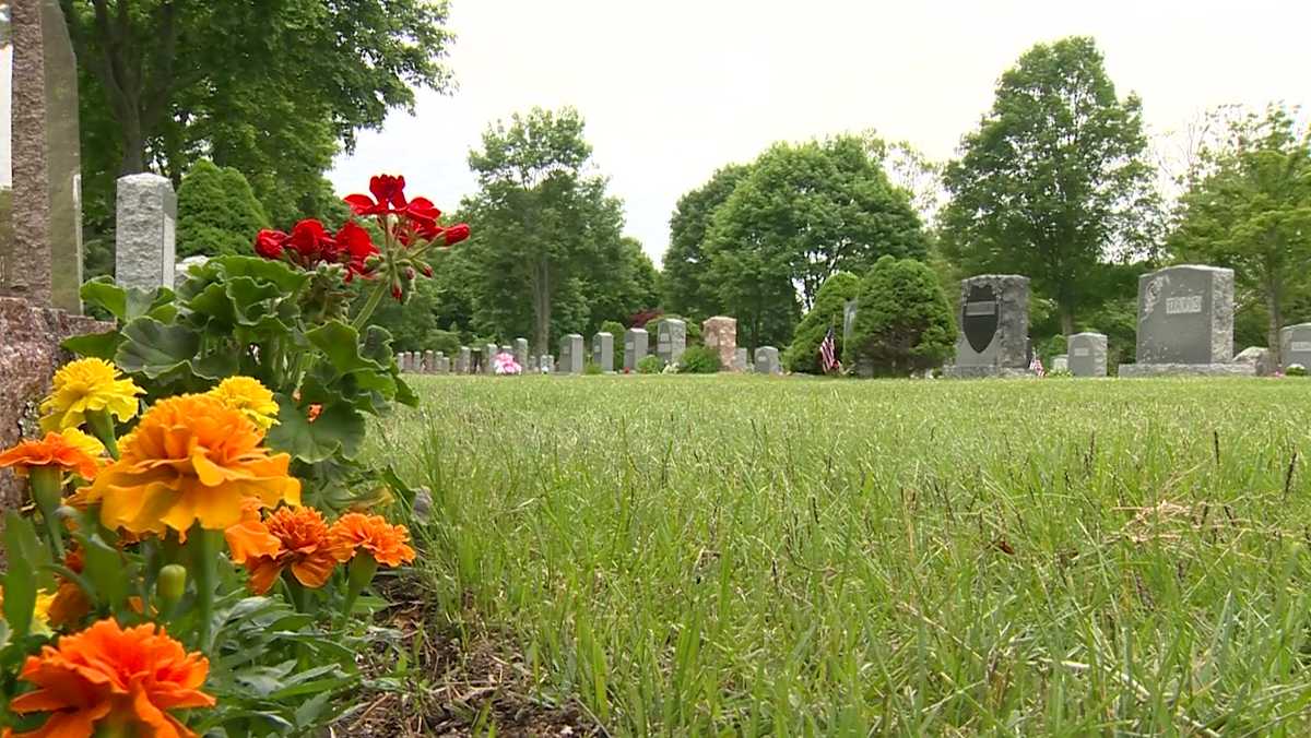 Military cemeteries can resume services starting Friday