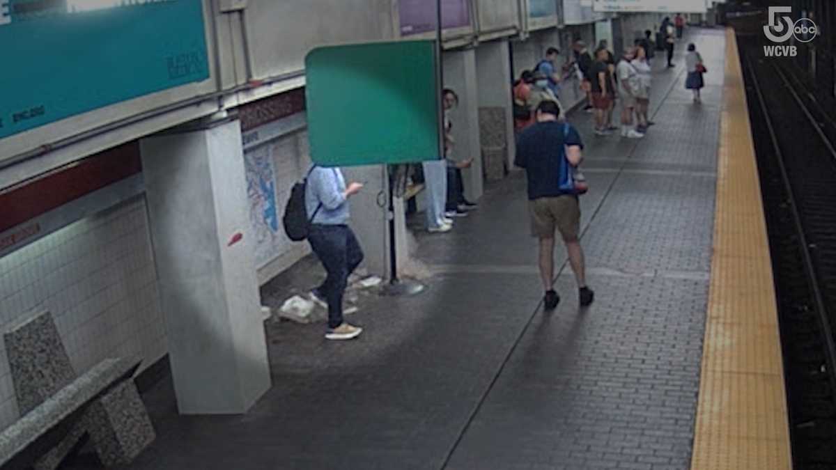 Video shows debris falling from ceiling at MBTA Red Line station