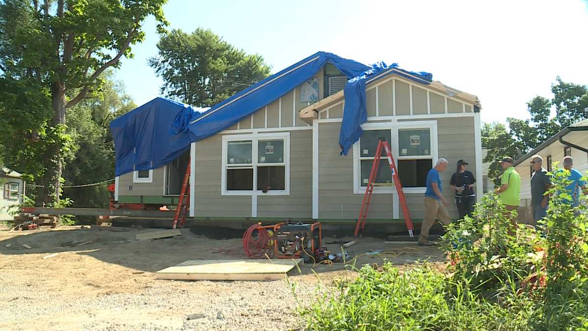 Home built by MCC students installed in North Omaha