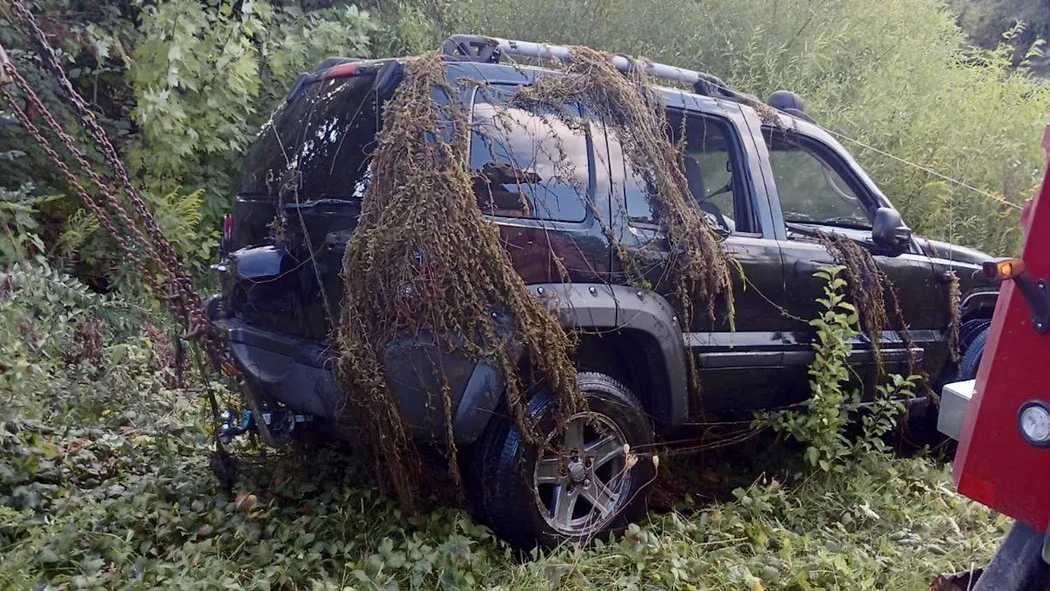 Driver, with pregnant 17-year-old girlfriend in vehicle, crashes into ...