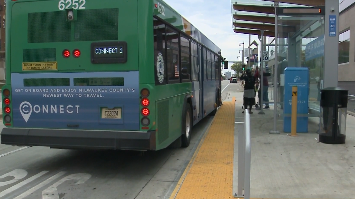 Milwaukee County Transit names Steve Fuentes as new CEO
