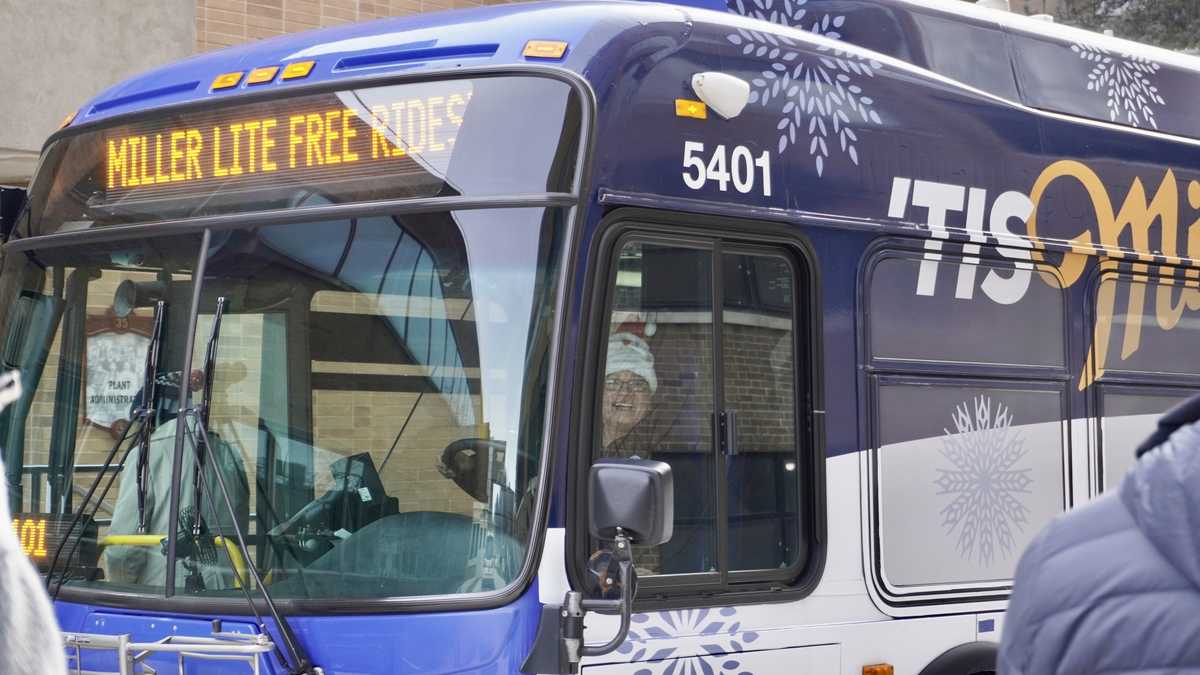 Get home on New Year's Eve safely with Miller Lite Free Rides