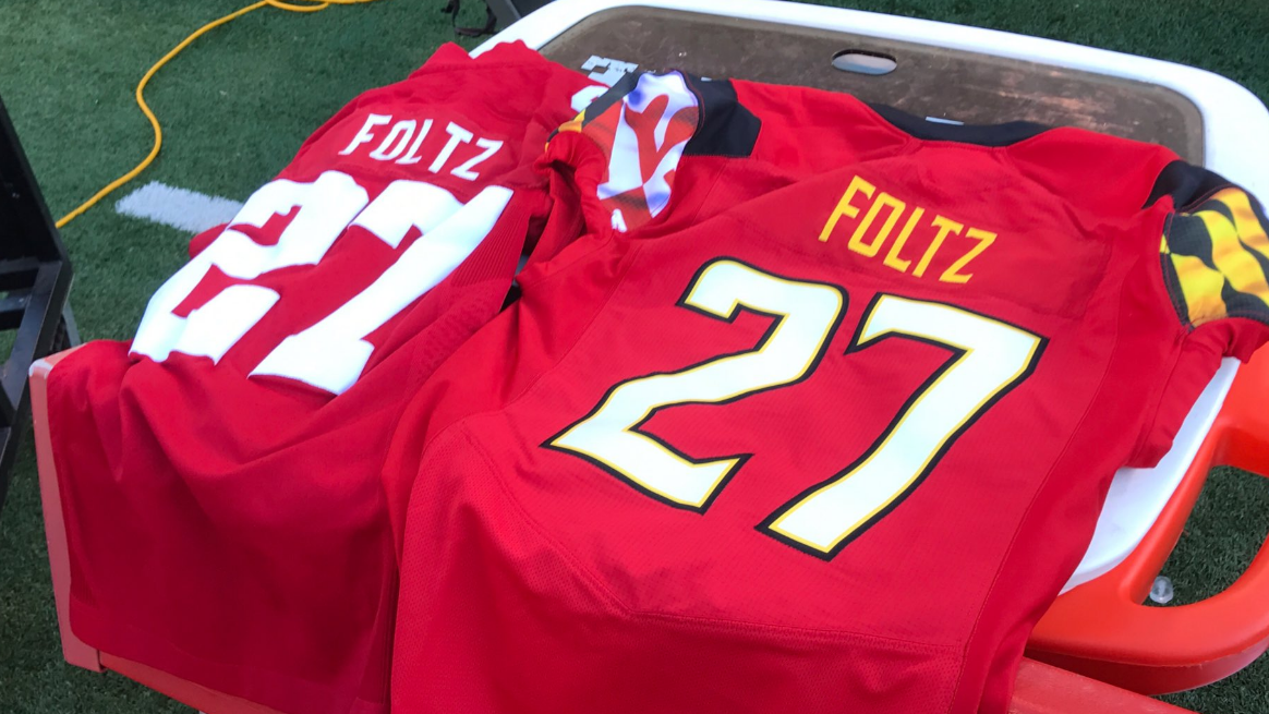 PHOTOS: Opponents honor Sam Foltz throughout season