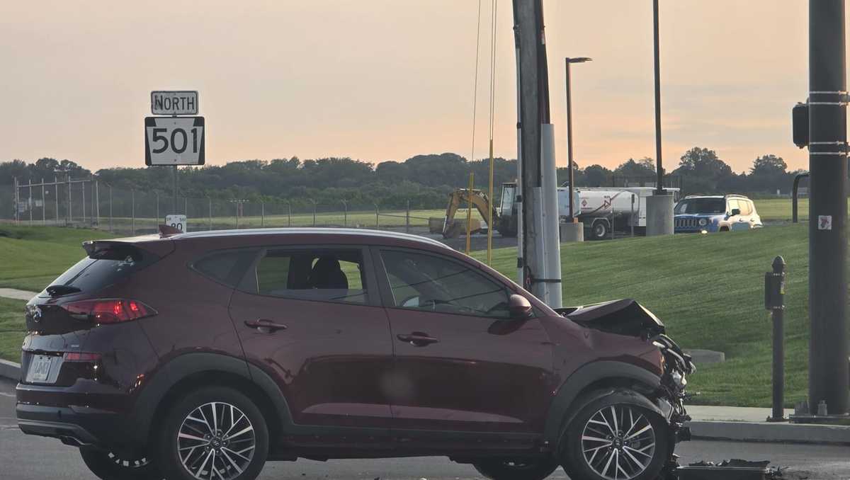 Morning wreck causes delays on Route 501 in Lancaster County, Pa.