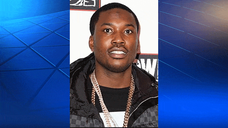 Court orders judge to free rapper Meek Mill on bail