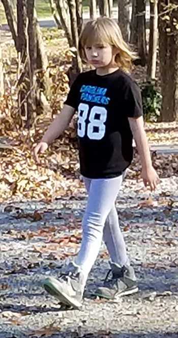 Police have ‘serious concern for safety’ of missing woman, 8-year-old ...