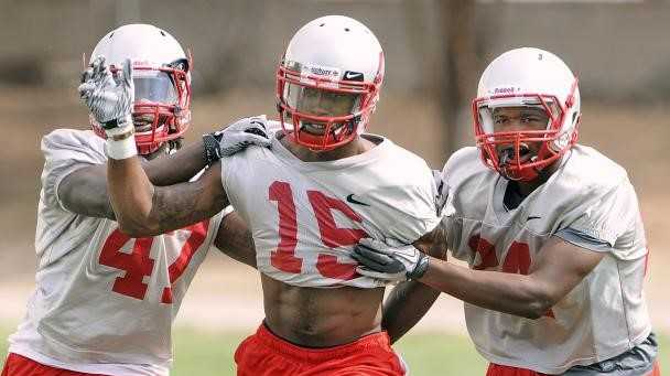 Former UNM football coach’s son shot, killed outside his home