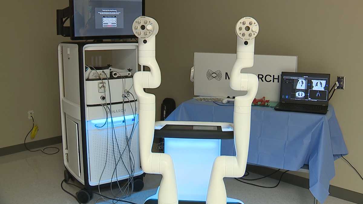 Memorial Health offering new robotic lung cancer technology