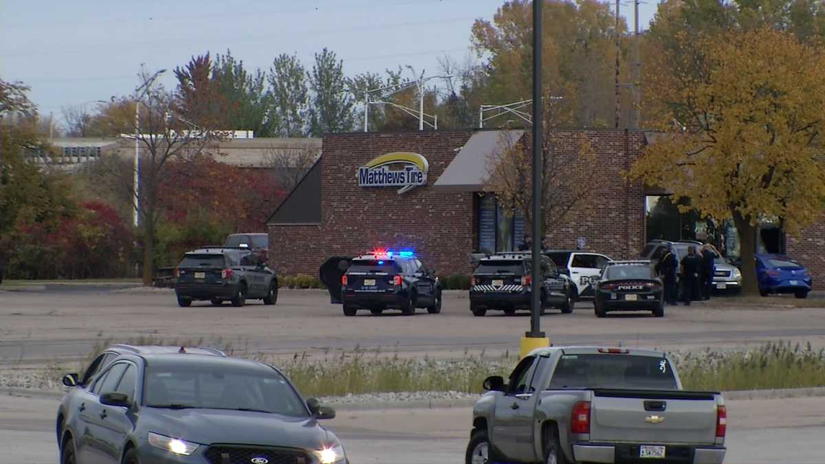 Menasha standoff: man armed with samurai sword arrested