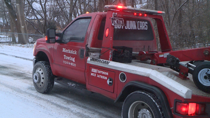 Tow truck drivers focus on added danger of winter roads