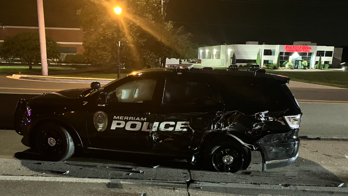 Merriam, Kansas, police cruiser hit by drunk driver early Friday