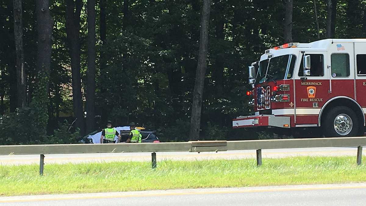 1 killed in crash on Everett Turnpike in Merrimack
