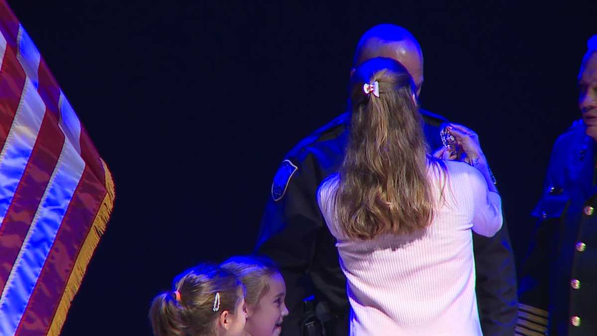 Metro Police welcomes new officers