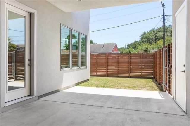 Mansion Monday: Go inside this stunning, modern Metairie home