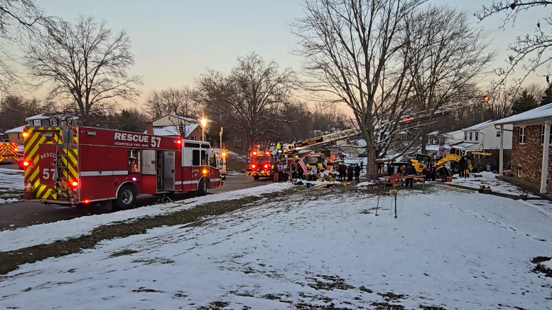 1 dead, 2 remain trapped after trench collapse in Miami Township