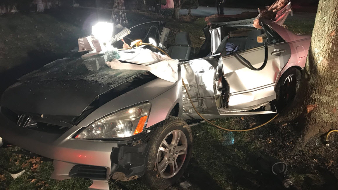 1 extricated from single-car crash